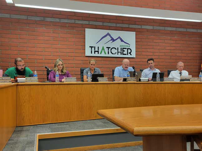 Bryce plants seeds for Thatcher community center – GilaValleyCentral